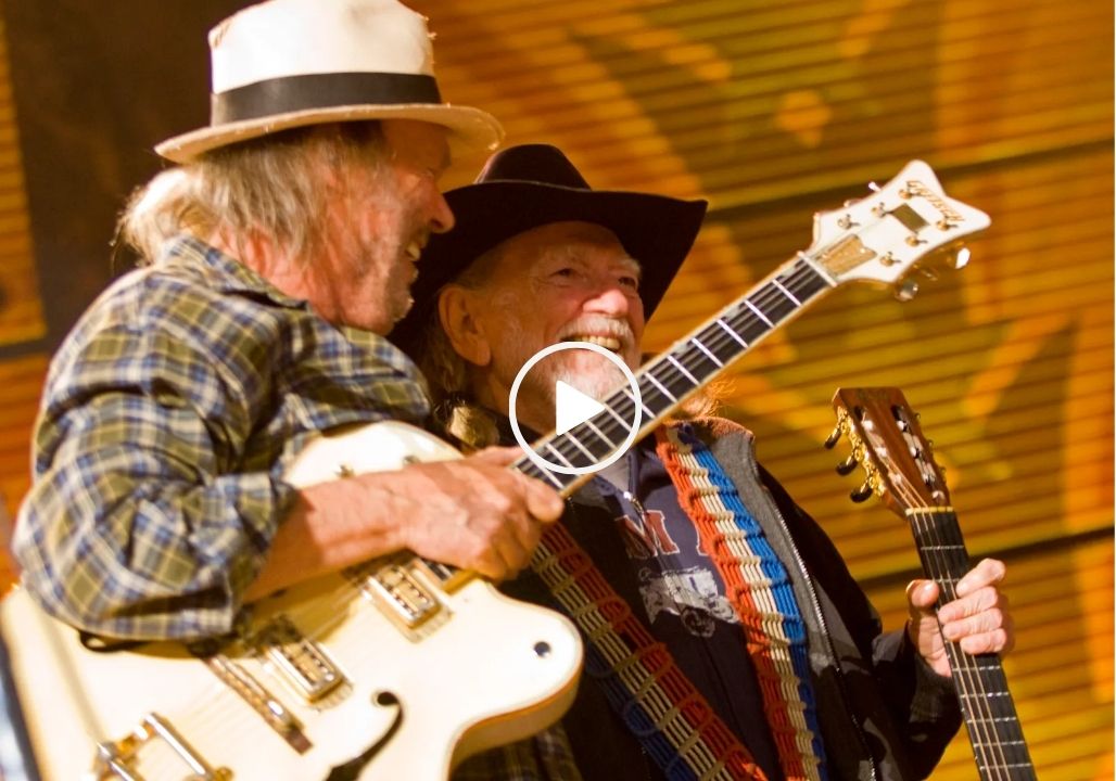 Neil Young with Willie Nelson - Four Strong Winds (Live at Farm Aid 1995)