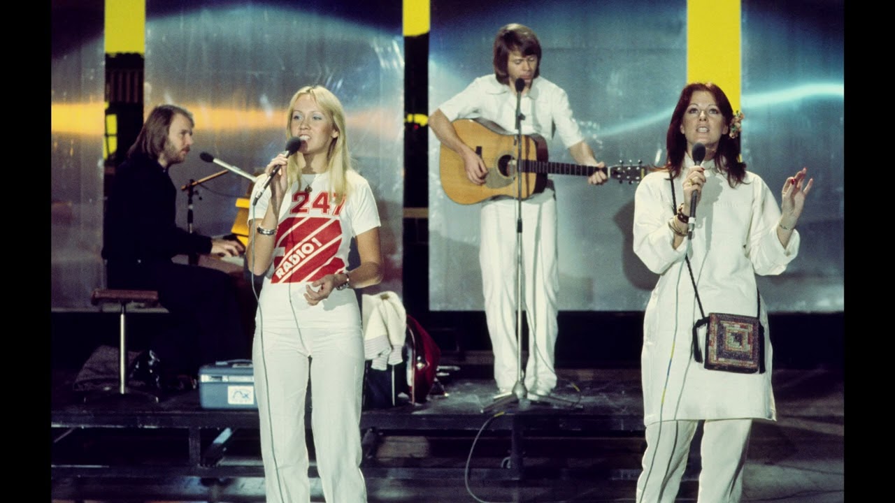 ABBA performs Don't Shut Me Down