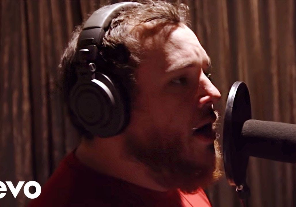 Luke Combs - Beautiful Crazy