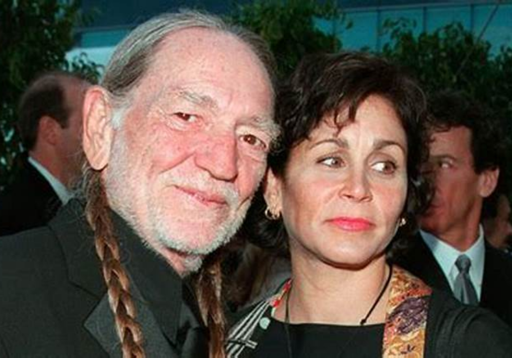 Willie Nelson at 91: The Country Music Legend Has FINALLY Broken His ...