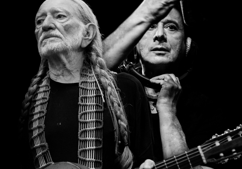 Steve Perry Collabs With Willie Nelson for Updated Journey Ballad