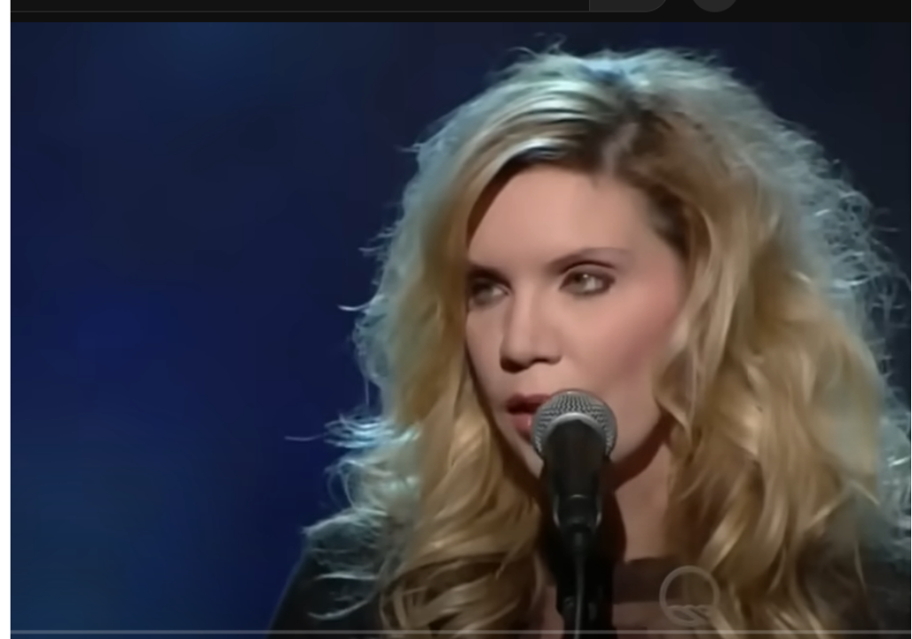 Alison Krauss Moves Willie Nelson to Tears With Haunting Rendition of ...
