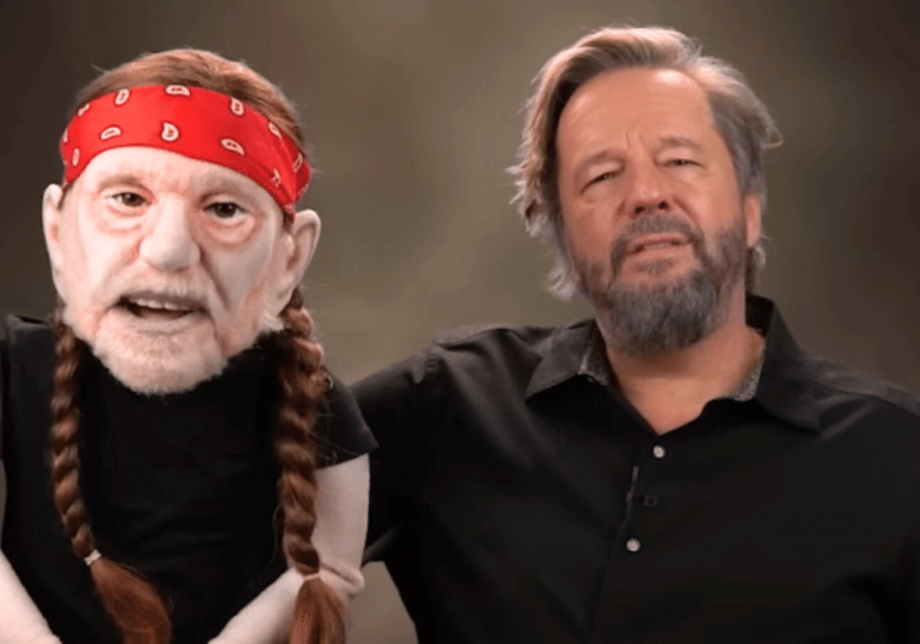Terry Fator Performs “Always On My Mind” With Willie Nelson Puppet