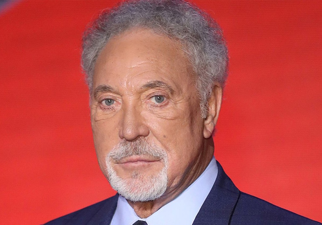 Tom Jones Is Now About 84, How He Lives Is Sad